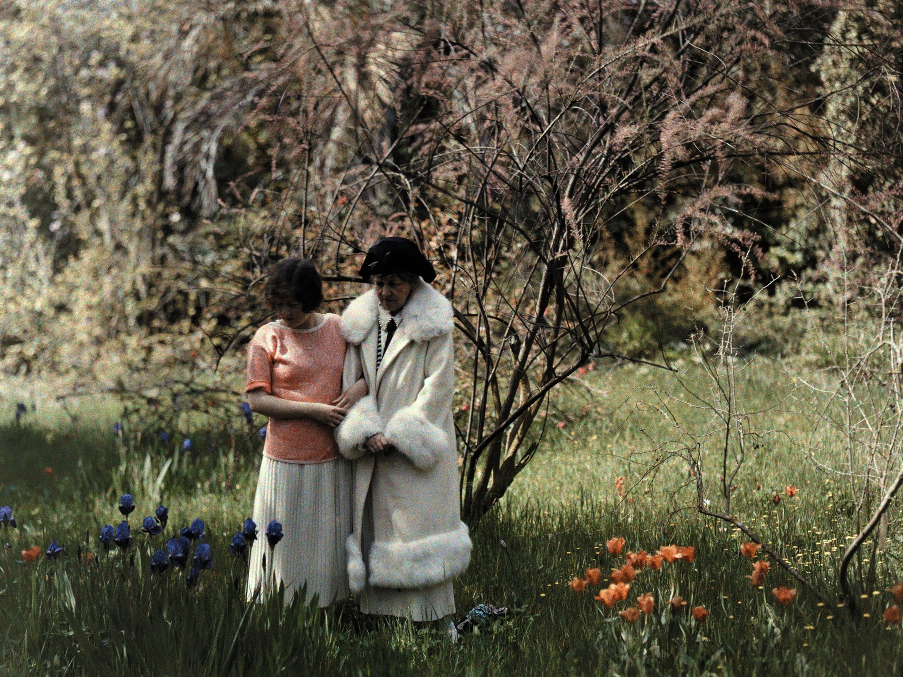 These 18 Autochrome Photos Will Transport You to Another Era