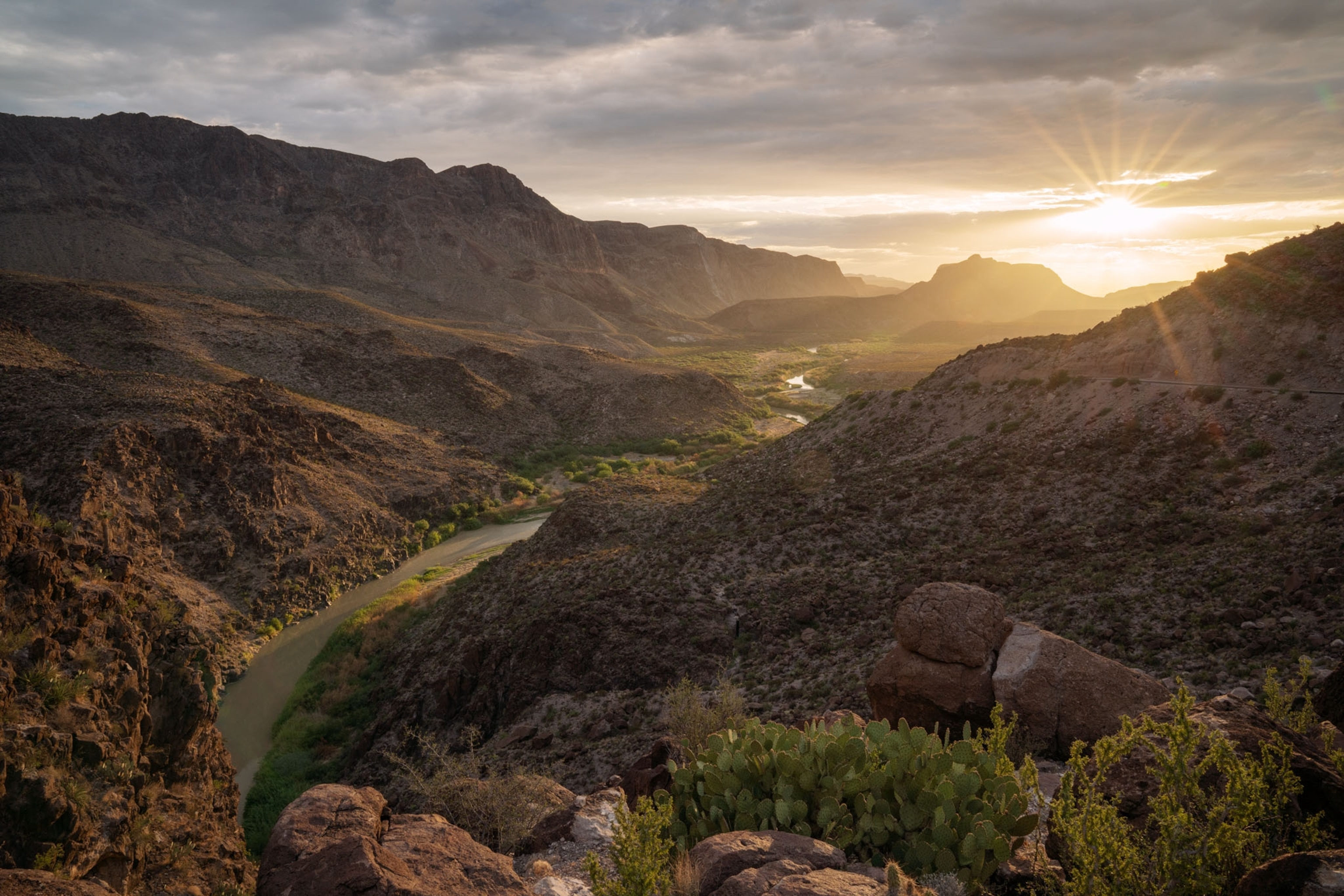 Legends of Texas come alive along this wild frontier