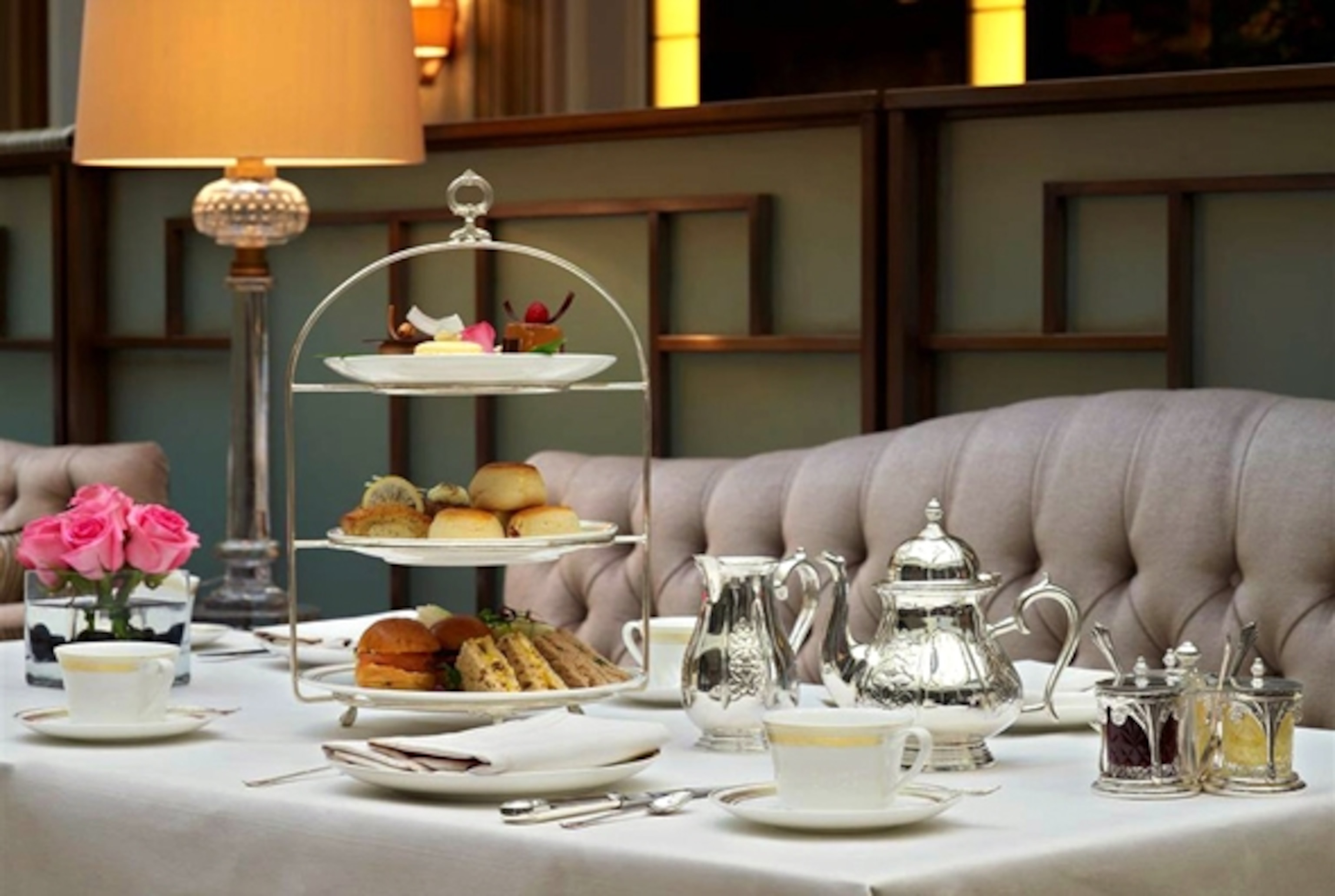 The Best Holiday Teas in London | National Geographic