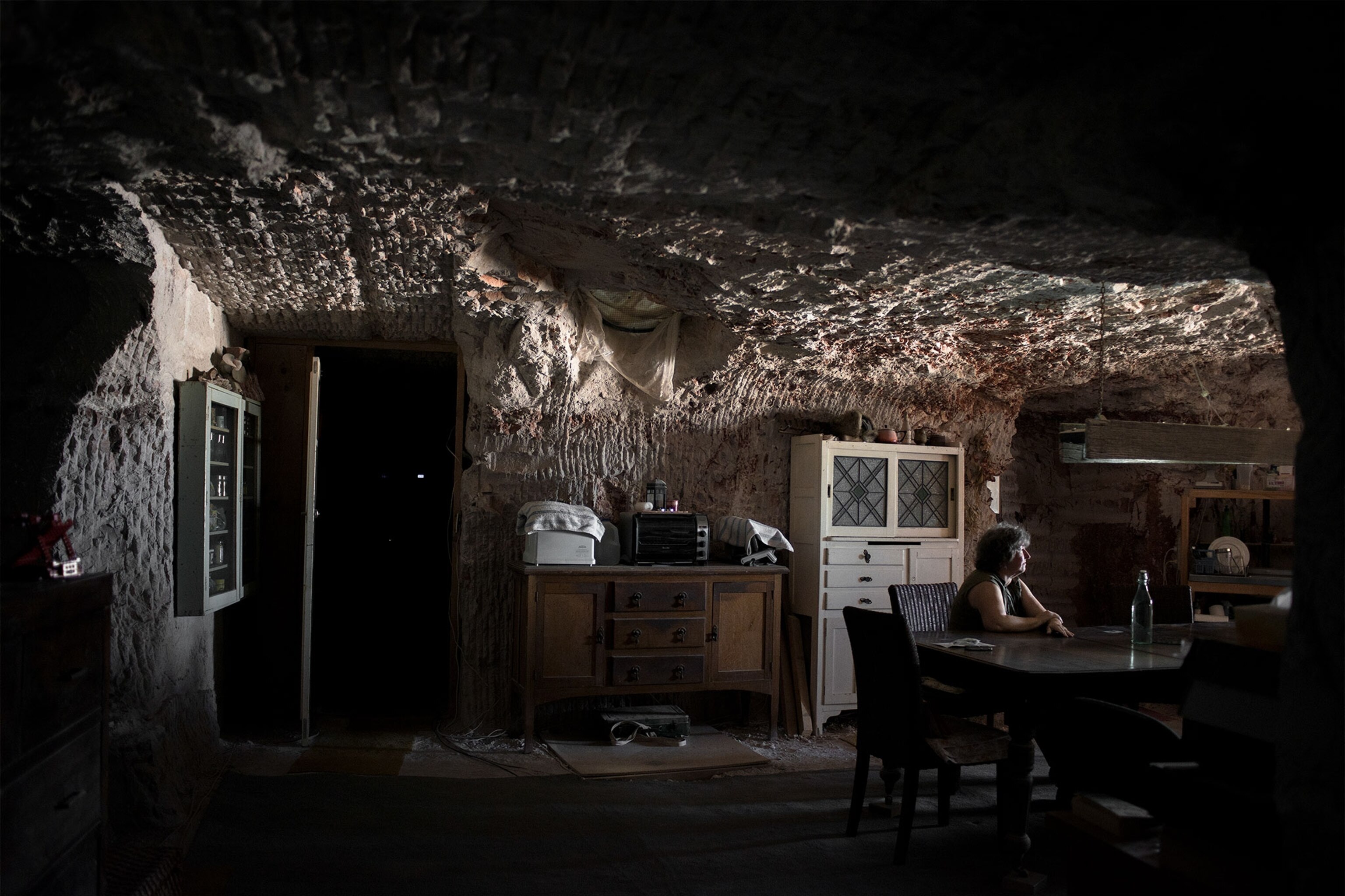See the people who live in a legendary underground town
