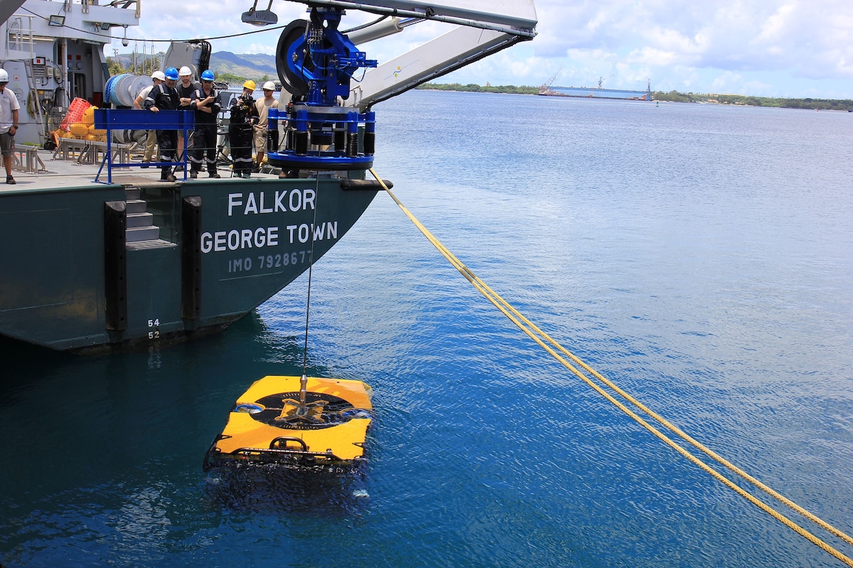This Robot Could Make Exploring Oceans Deeper, Faster, and Cheaper