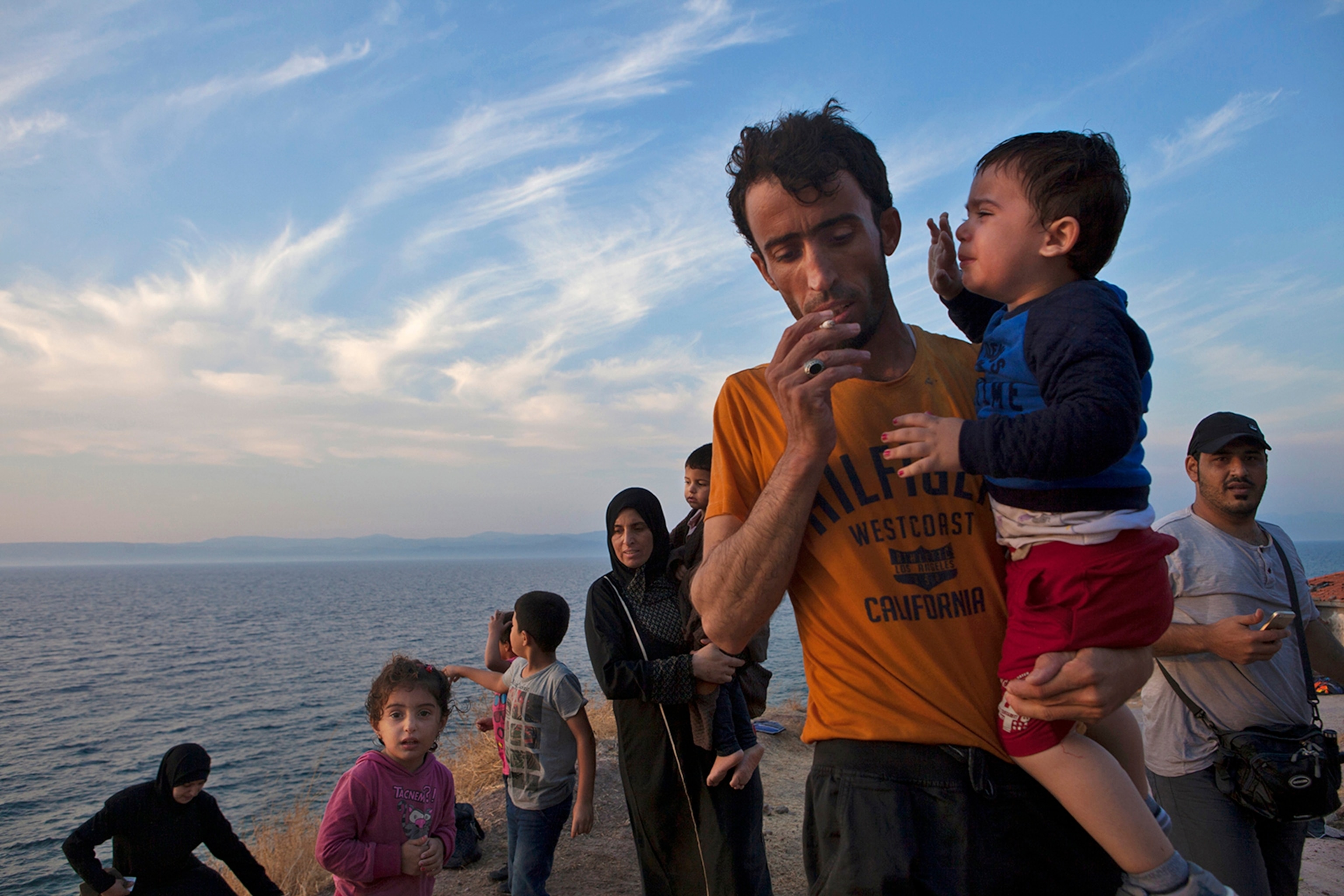 Photographer Goes Inside Refugees’ Desperate Journey
