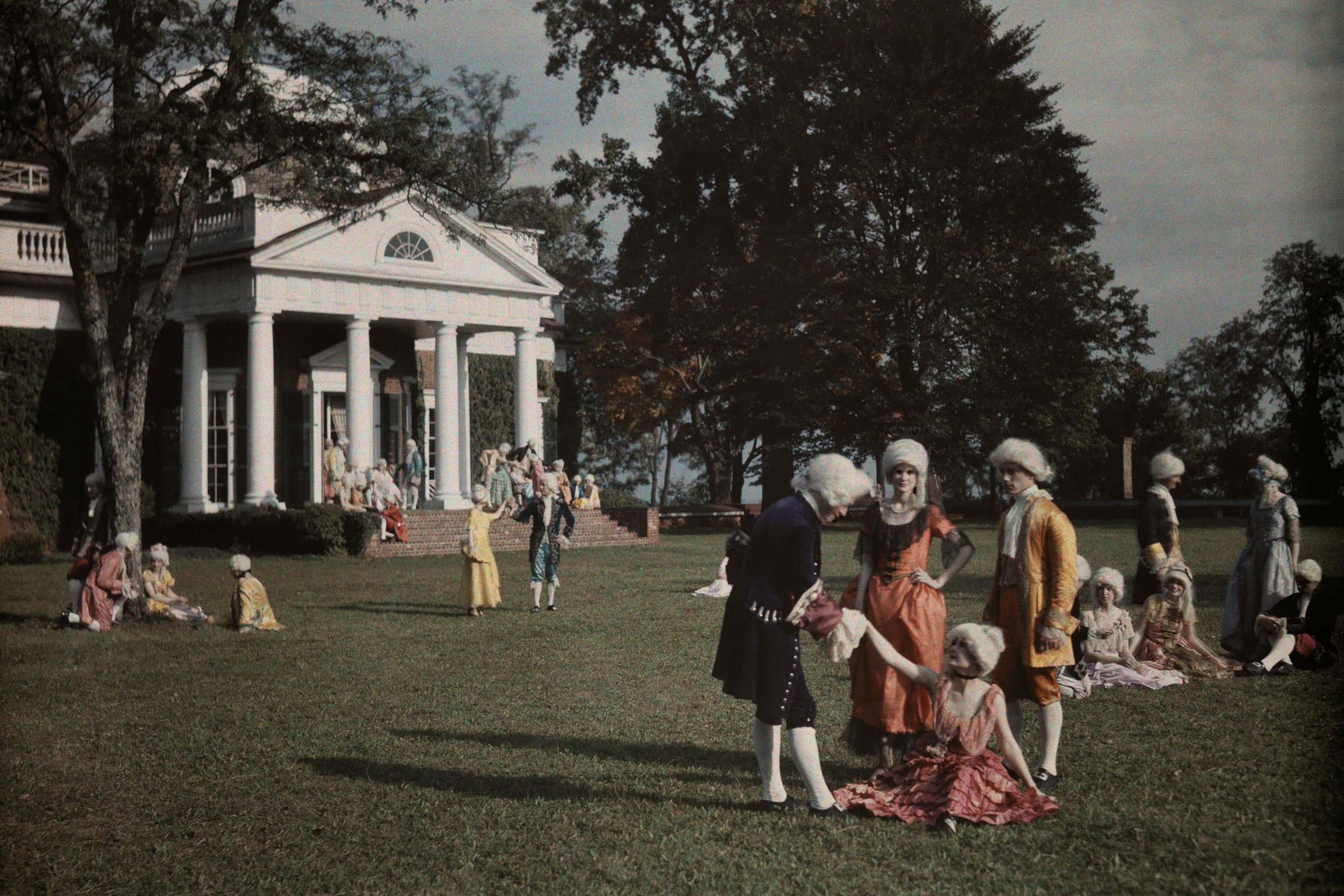 Editor’s Picks: Iconic Scenes From Days Past