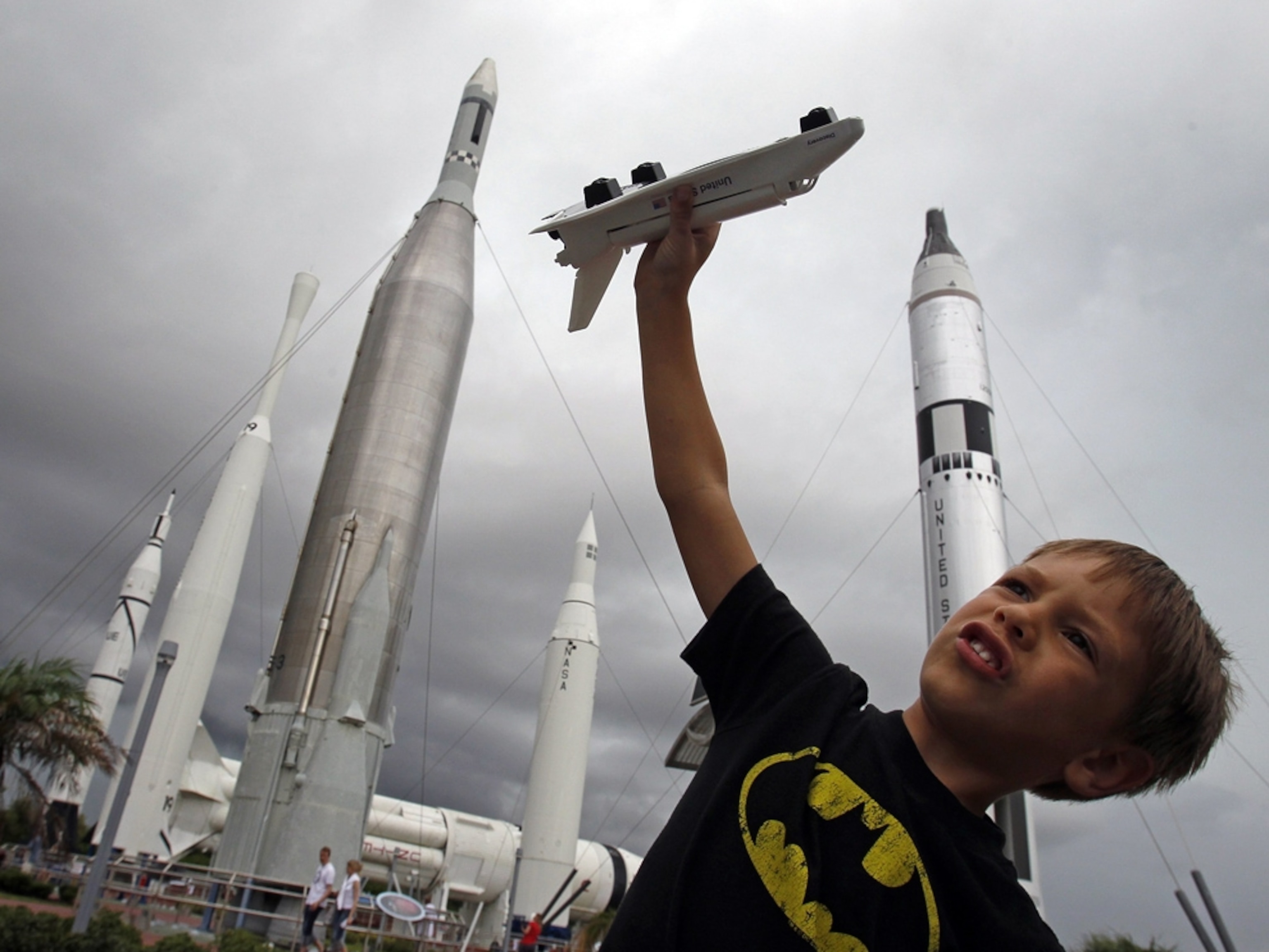Space Shuttle Pictures: NASA's Last Launch a Success