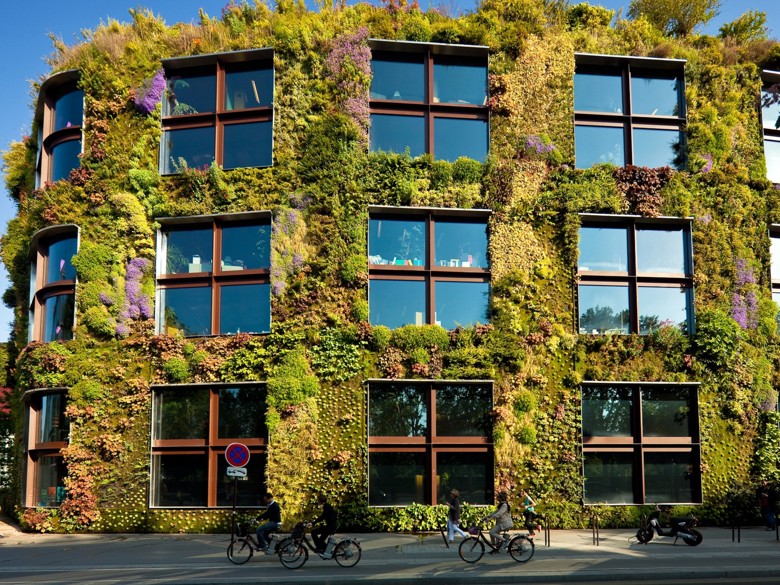 Earth Day Pictures: Extreme Green Buildings - National Geographic