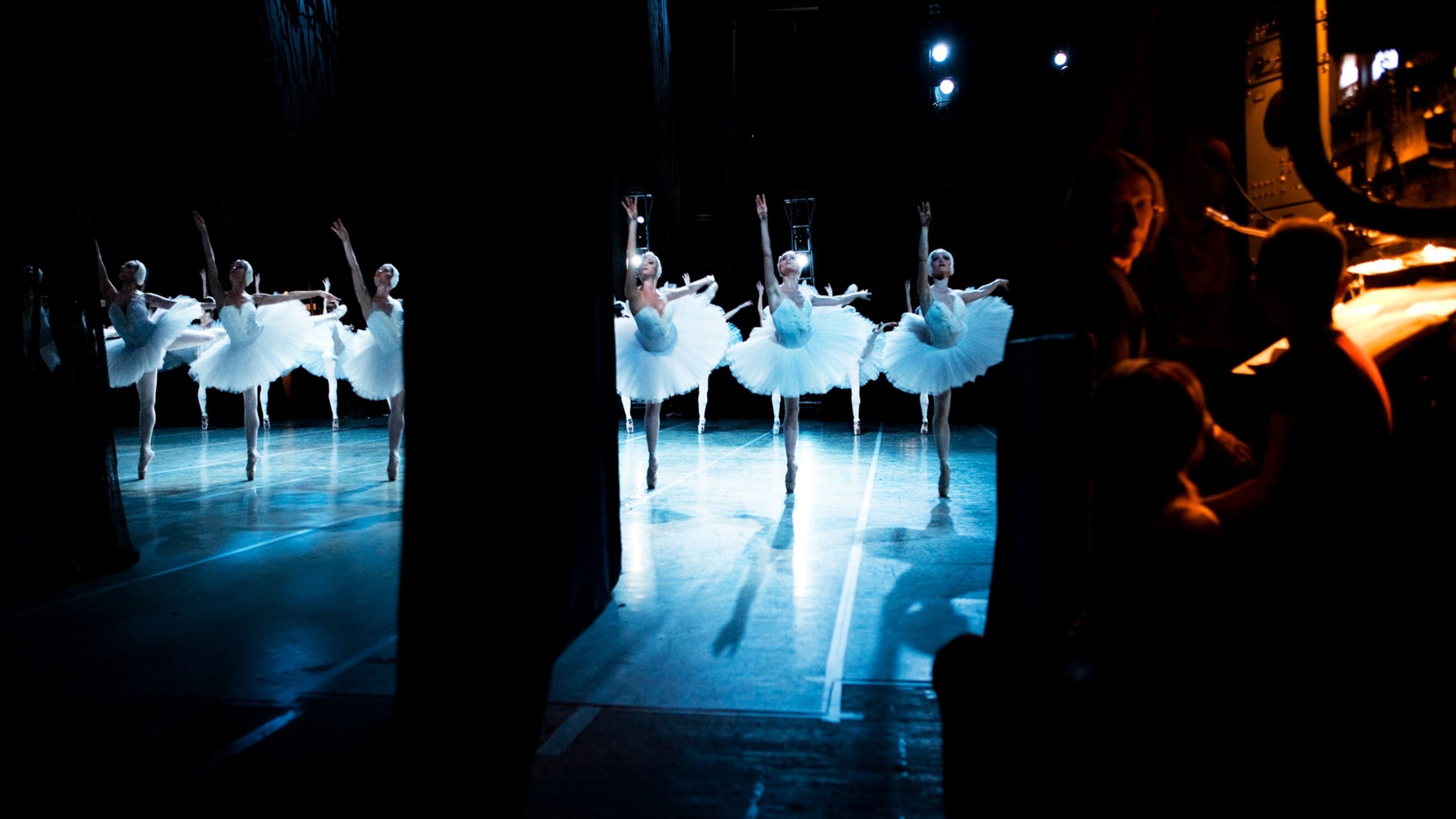 See Russian Ballet and Opera at Mariinsky Ballet Theatre in St. Petersburg