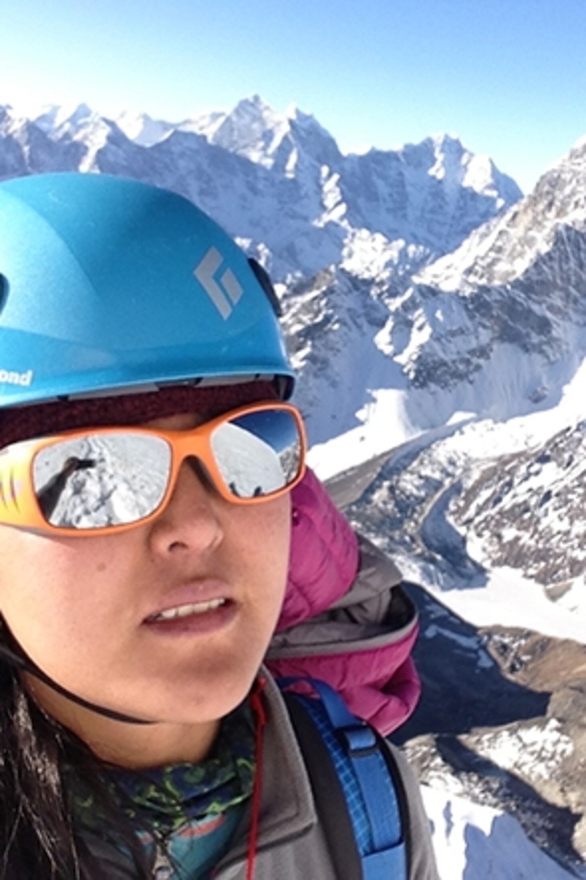 Pasang Sherpa's Instagram, Twitter & Facebook on IDCrawl