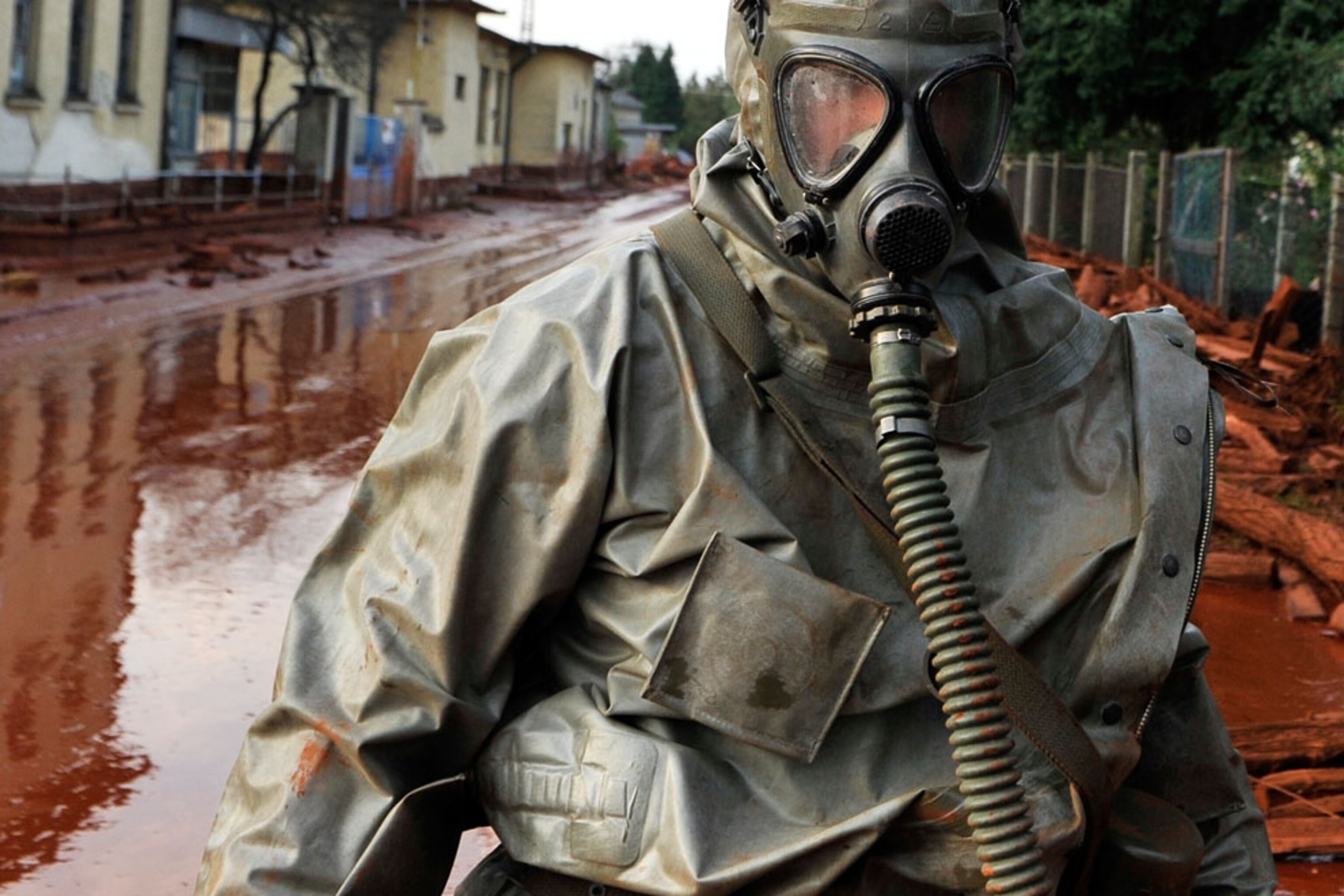 Photos: "Huge" Toxic Sludge Flood Hits Hungary