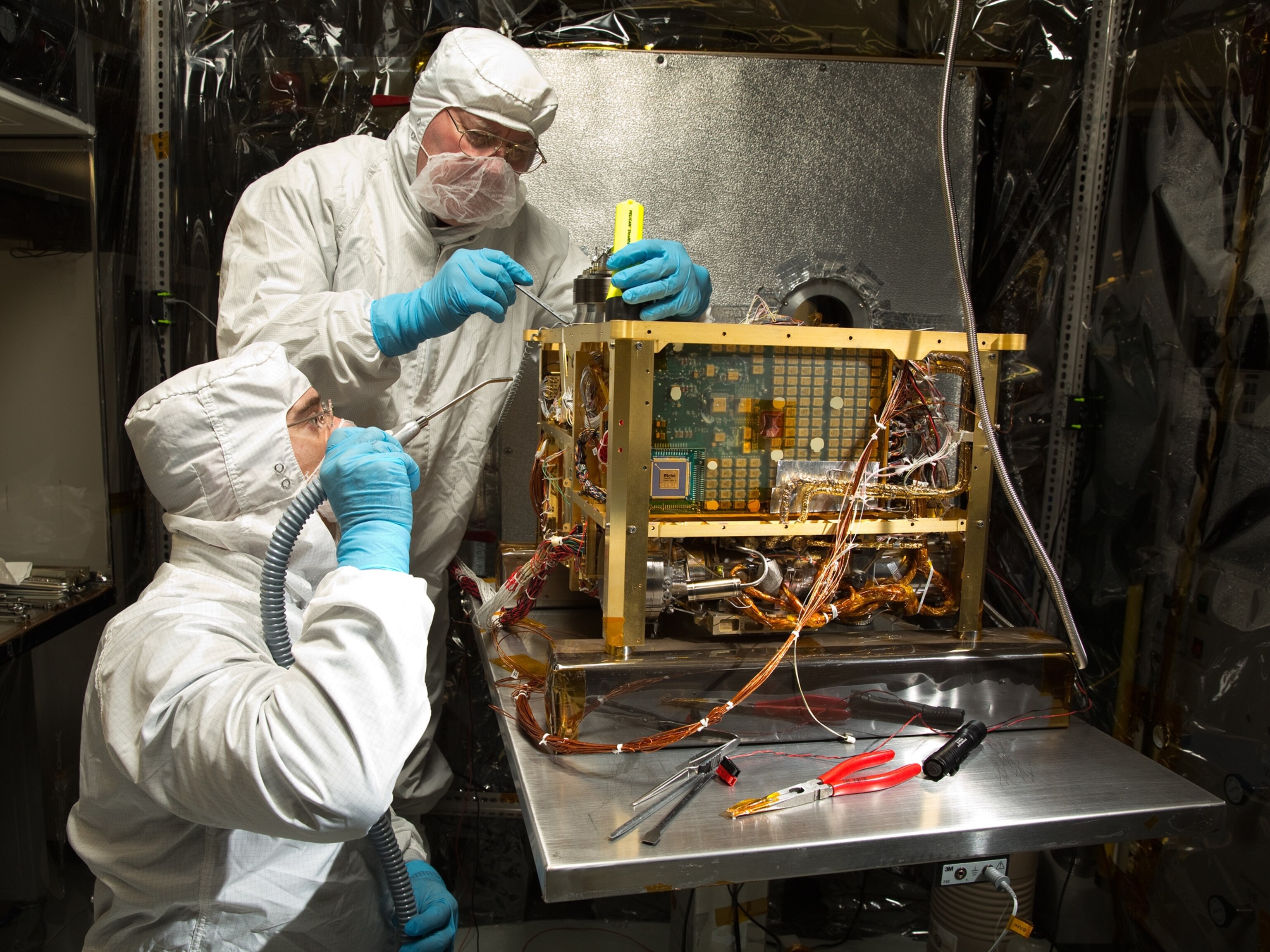 Meet One of Mars Rover Curiosity’s Earthbound Twins