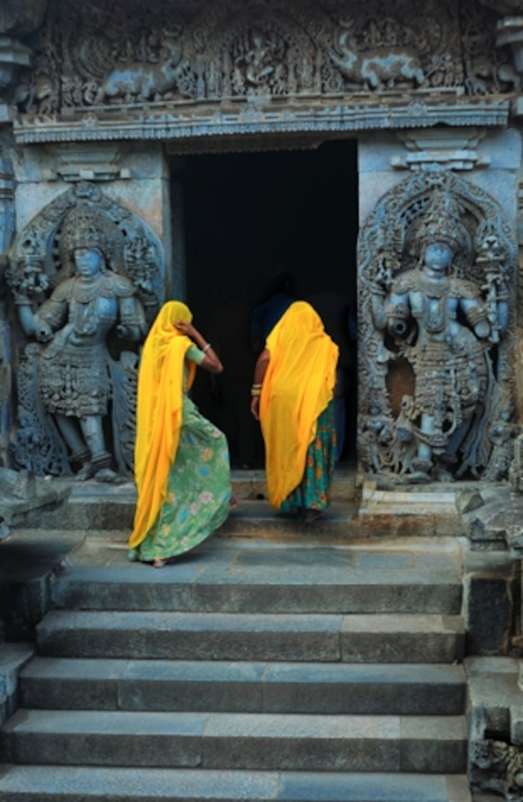 How to Make Friends and Not Alienate People…in India | National Geographic