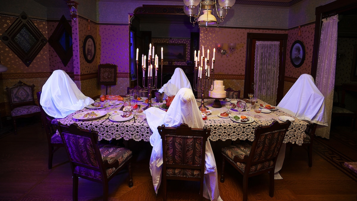 The mysterious California mansion that spawned a haunted house craze ...