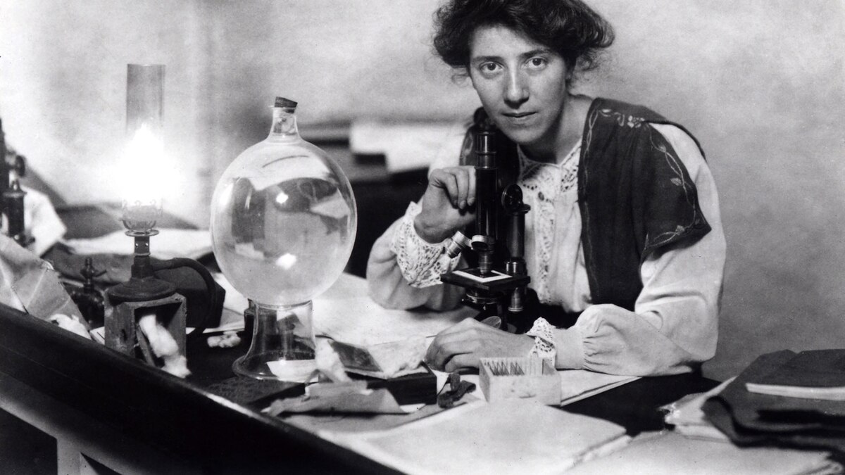 How World War I Brought Women Scientists Into the Spotlight | National ...