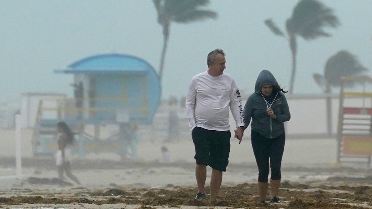 Did climate change drive 2020's epic hurricane season? It’s complicated ...
