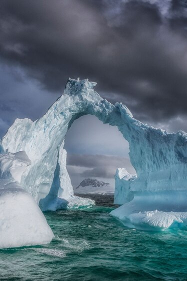 See the otherworldly beauty of Earth’s polar regions