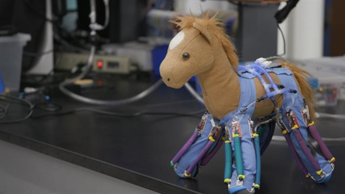 New Robotic 'Skin' Can Make Inanimate Objects Move