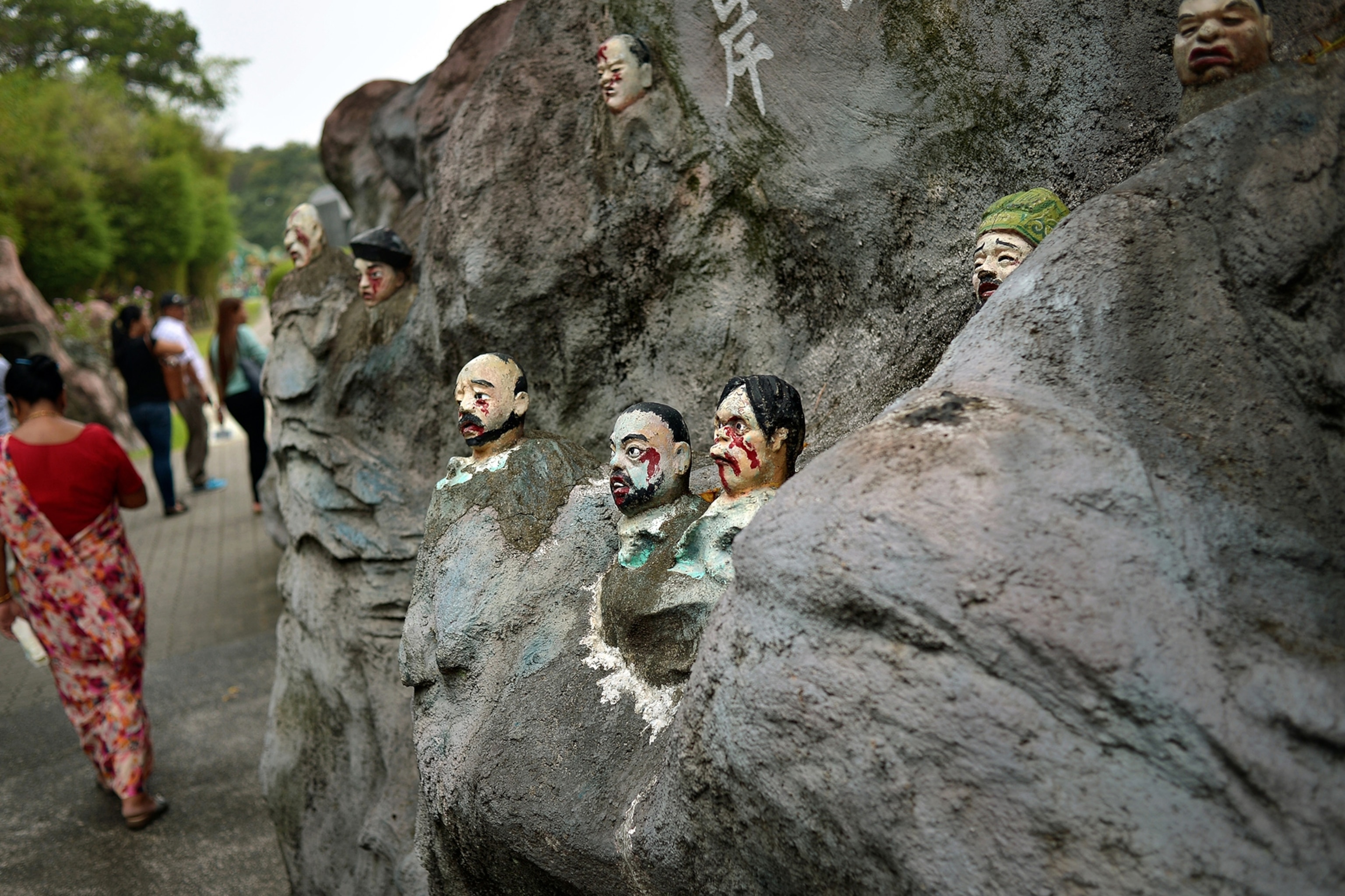 Open a portal to the underworld at these Buddhist ‘hell parks’