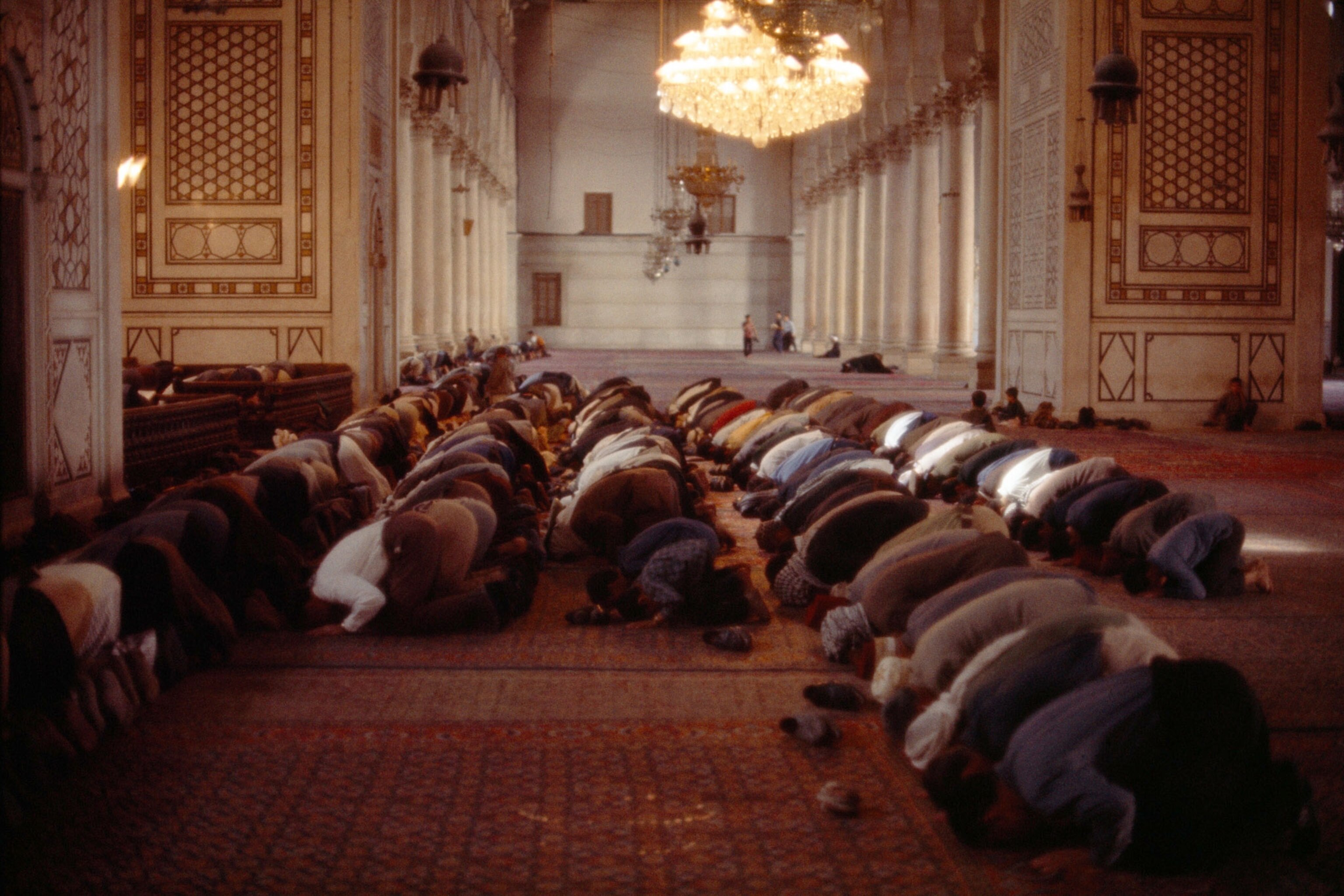 See Vintage Pictures of Syria's Ancient History