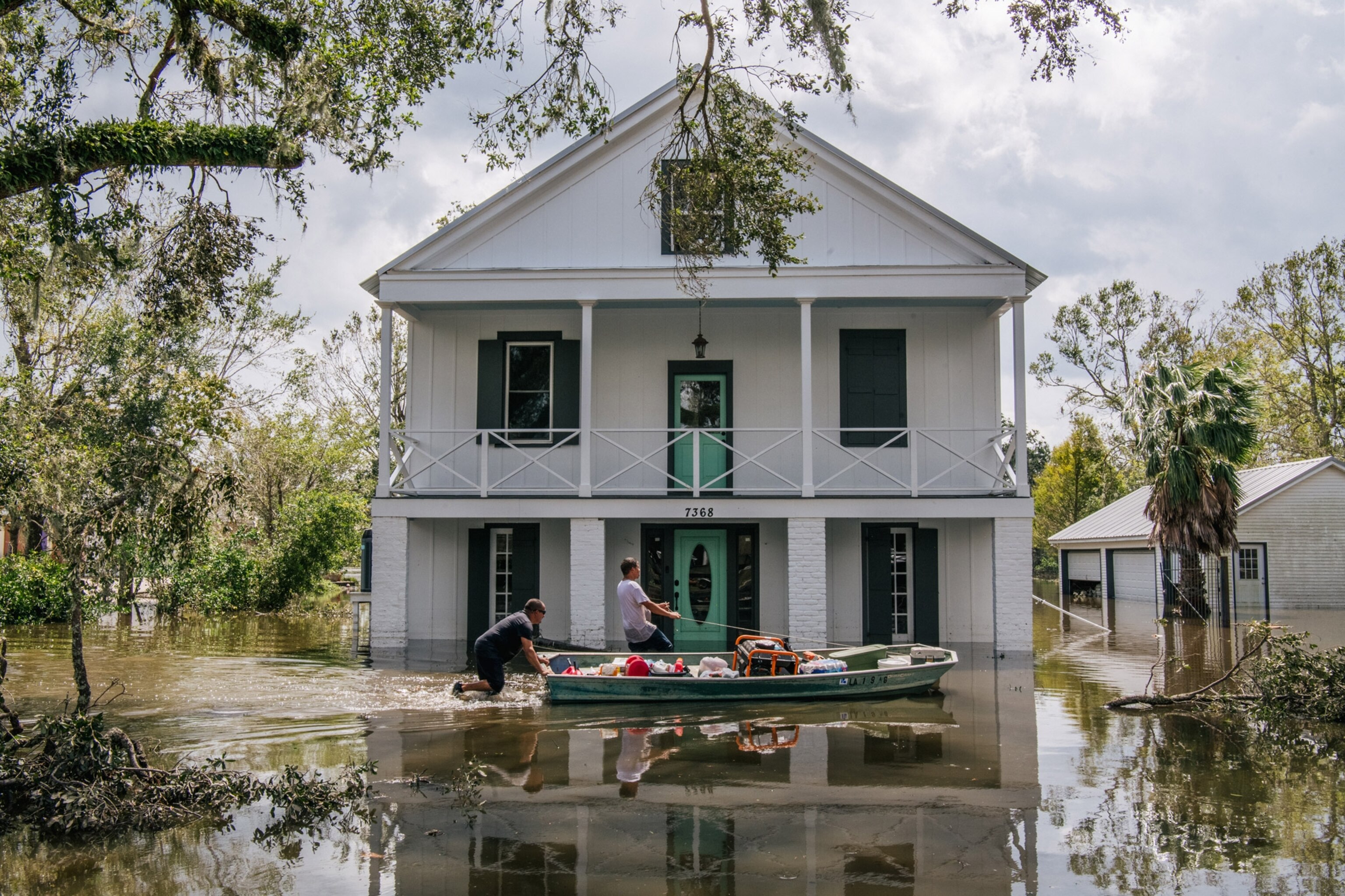 Photos show a climate change crisis unfolding—and hope for the future