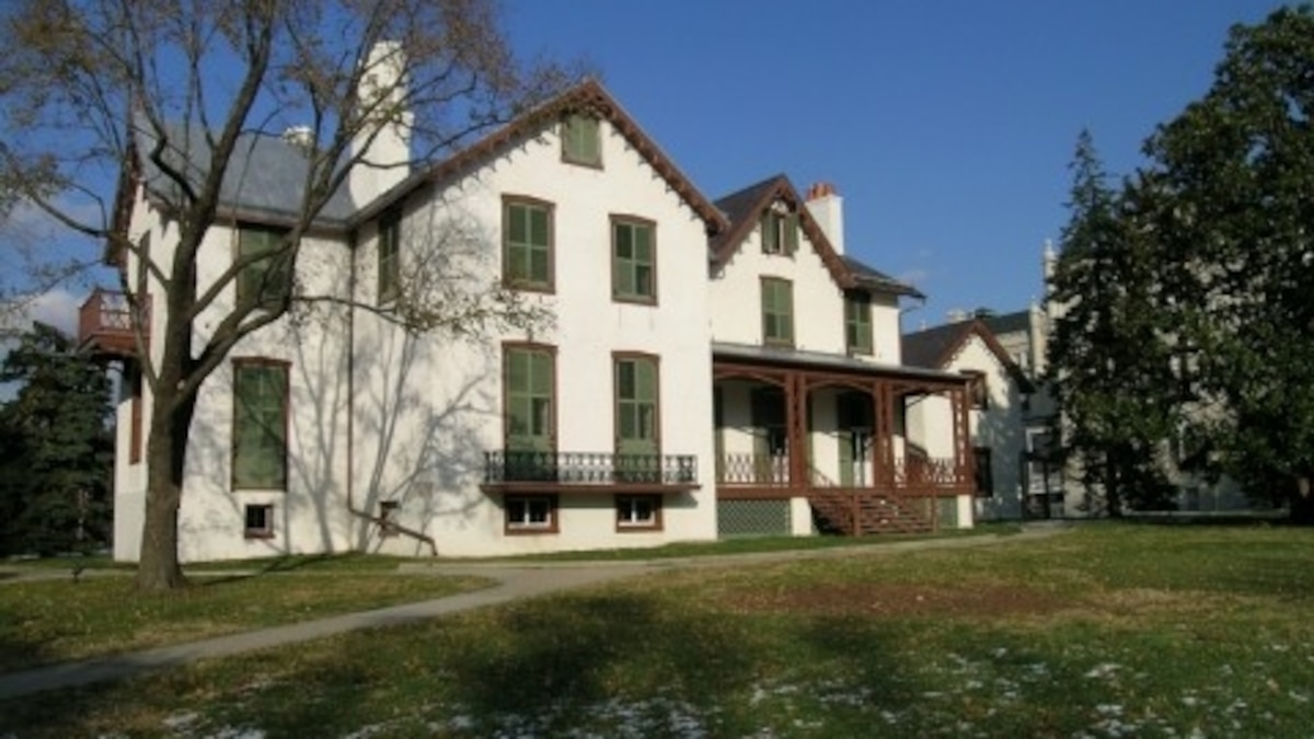 Inside Lincoln’s Cottage | National Geographic
